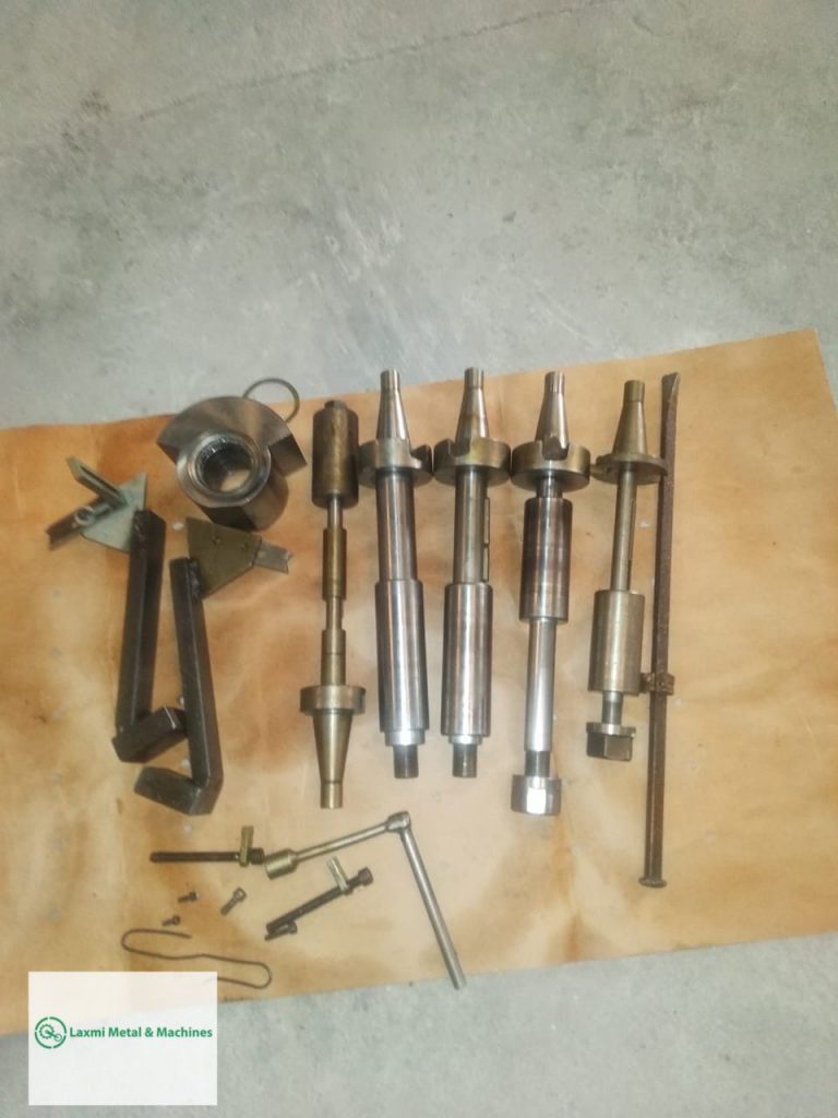 5 axis CNC HORIZONTAL GEAR HOBBING, CLC - 150 - Laxmi Metal & Machines ...